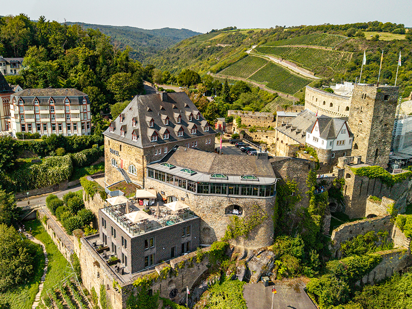Hotel Schloss Rheinfels i Sydtyskland | Eksklusivt og 4-stjernet ved Rhinen